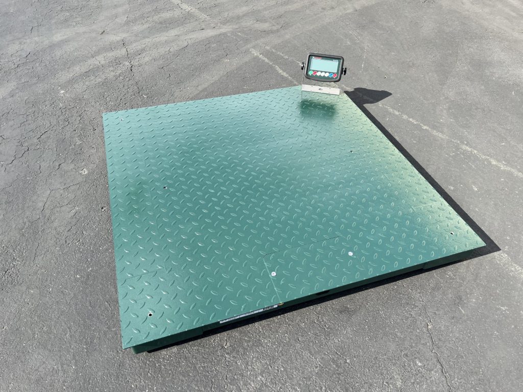 American Made Thunderbolt Floor Scale (High Accuracy 0.1 lb) - Prime ...