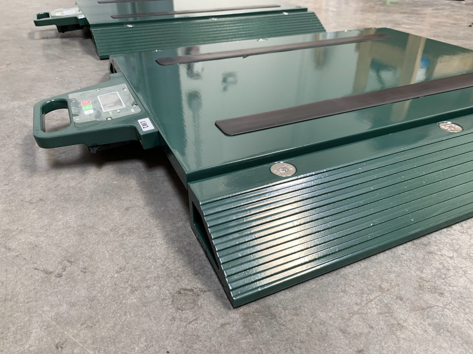 US-M2416W "iWheel" Wheel Weigher Wireless - Prime USA Scales