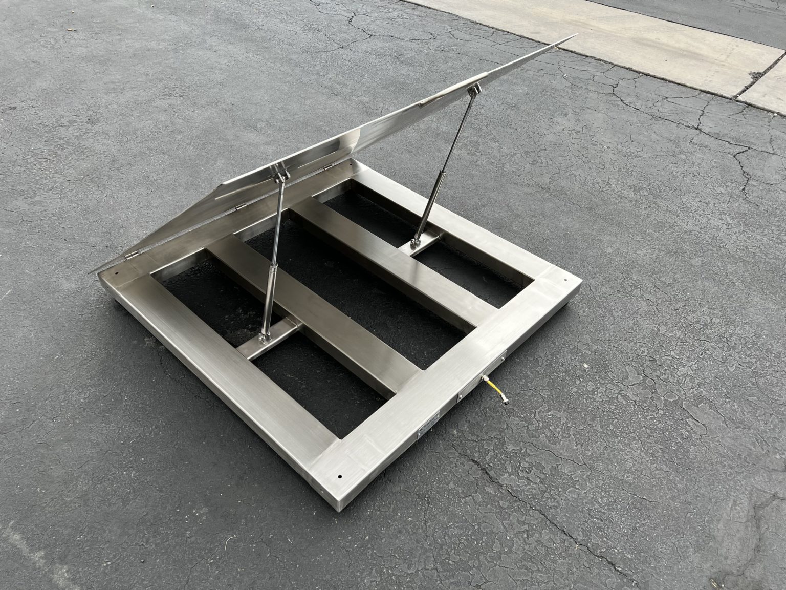 Mr Reliable Stainless Steel Lift Top Floor Scale - Prime USA Scales