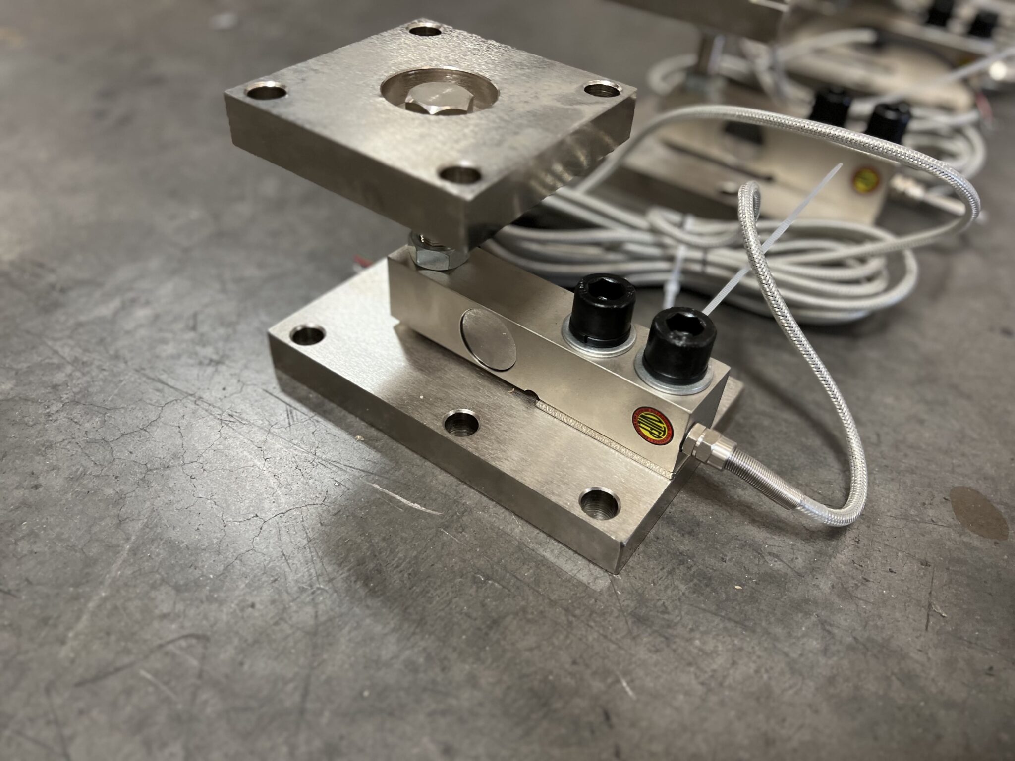 US-HDTM Tank Mount Load Cell Kit (Medium Capacity) - Prime USA Scales