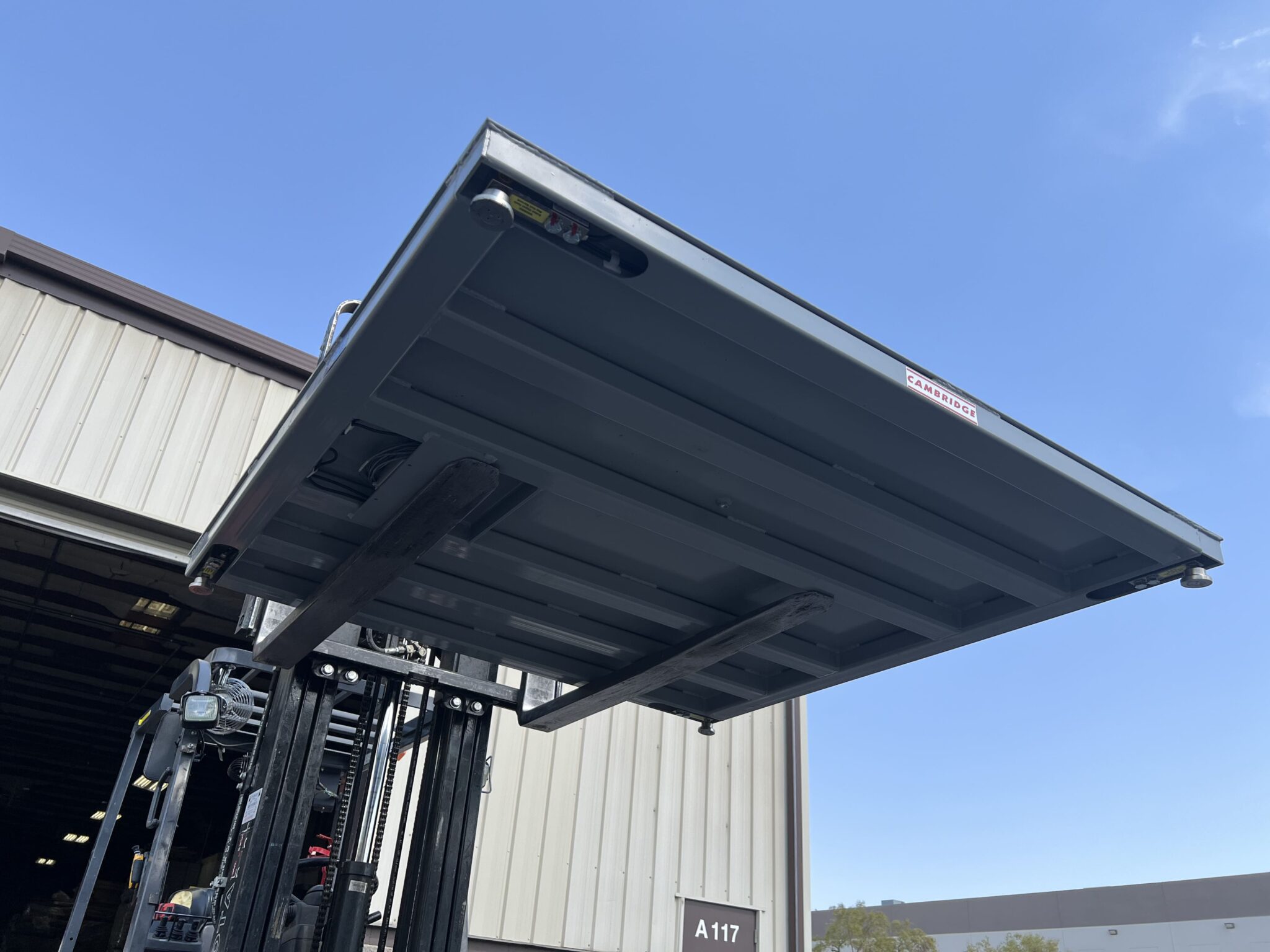 Cambridge 660 (Classic) Floor Scale 5x5 Platform 5,000 lb with CSW10AT ...