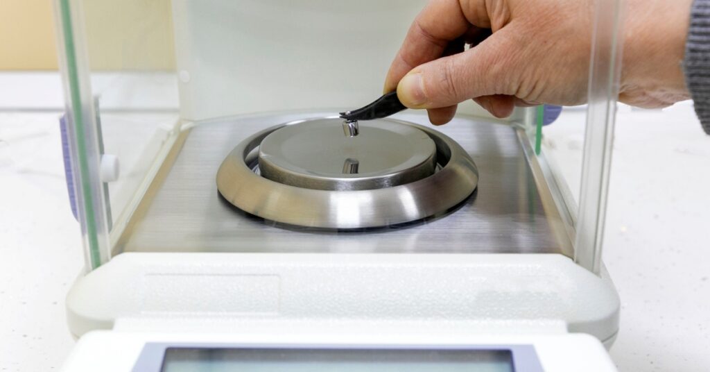 Which Bench Scales Differ From Other Platform Scales?